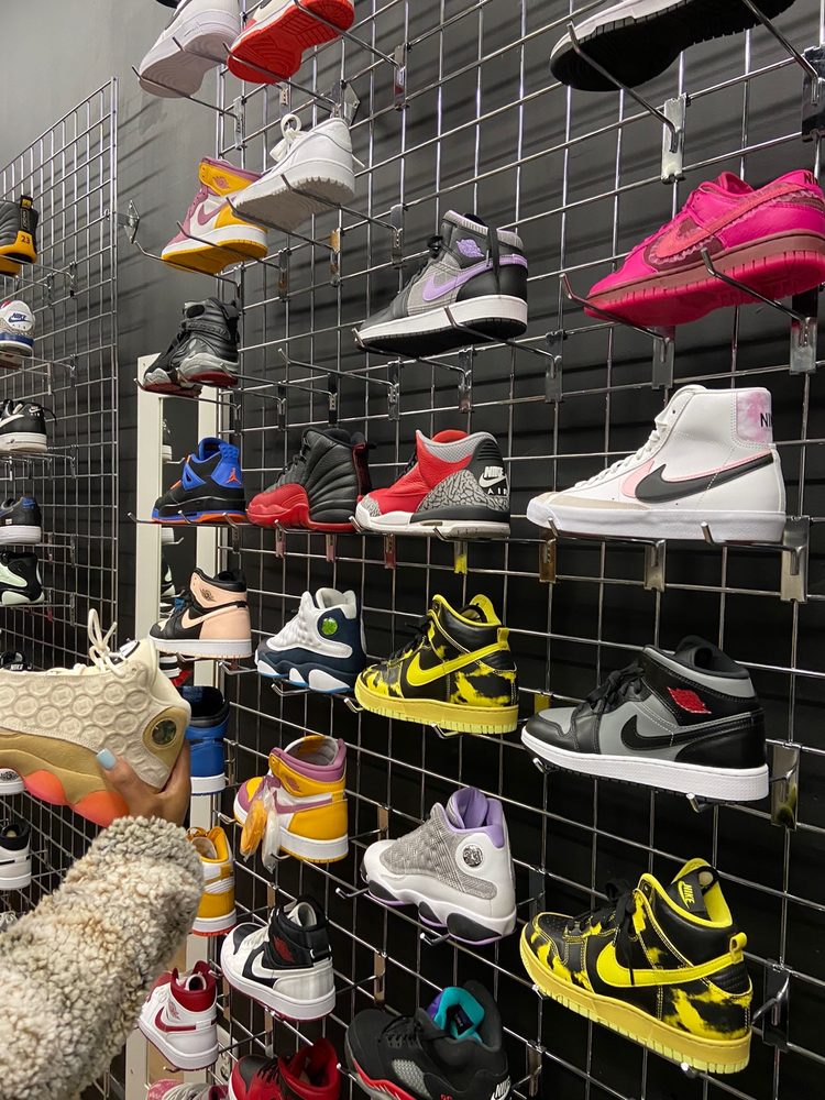 ONE PAIR - Updated December 2025 - 5511 Troost Ave, Kansas City ...