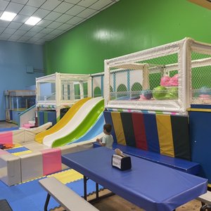 INFLATABLE WONDERLAND - 72 Photos & 39 Reviews - 6909 TX-1604 Lp, San ...