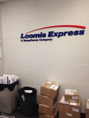 LOOMIS EXPRESS - Updated May 2026 - 12 Photos & 227 Reviews - 95 Micro ...