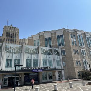 SEATTLE SURGERY CENTER - Updated July 2025 - 18 Reviews - 900 Terry Ave ...