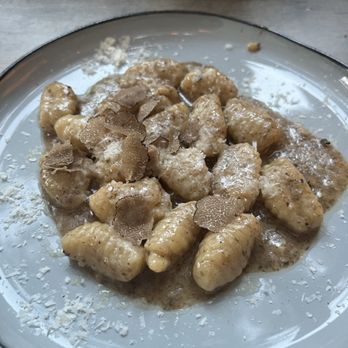 FIA RESTAURANT - Updated May 2024 - 1916 Photos & 826 Reviews - 2454 ...