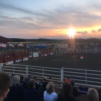 J BAR W RANCH - Updated December 2025 - 10530 Green Valley Rd, Union ...