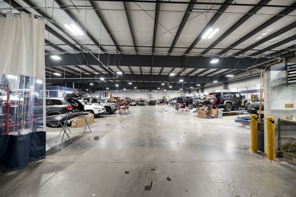 JACKS BODY SHOP - Updated January 2026 - 34 Reviews - 2202 US-9, Toms ...