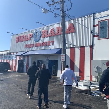 ALSIP SWAP-O-RAMA FLEA MARKET - Updated September 2025 - 107 Photos ...