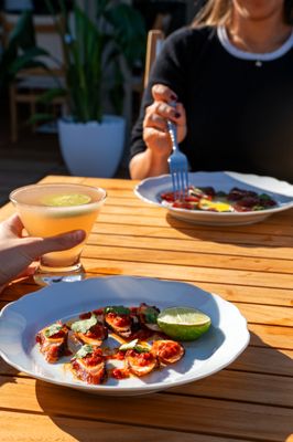 TOPSIDE AT THE BEACON - Updated April 2025 - 144 Photos & 115 Reviews ...