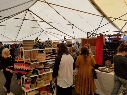 PORTLAND FLEA - Updated November 2025 - 31 Photos & 12 Reviews - 831 SE ...