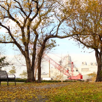 PLUM POINT PARK - Updated January 2026 - 44 Photos - Elizabeth River ...