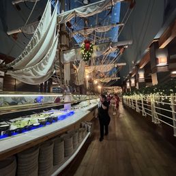 CAPTAIN GEORGE’S SEAFOOD RESTAURANT - Updated November 2025 - 1338 ...