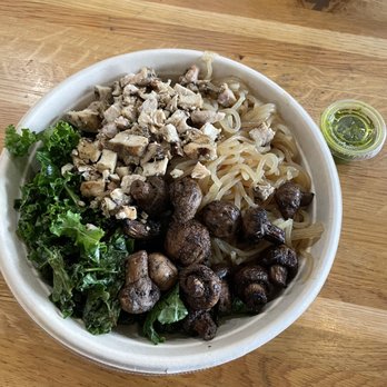 BEEHIVE KITCHEN - Updated June 2024 - 580 Photos & 602 Reviews - 6312 N ...