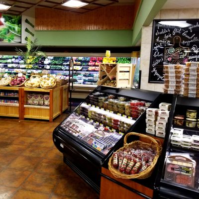 CLEMENTS’ MARKETPLACE - Updated October 2024 - 17 Photos & 65 Reviews ...