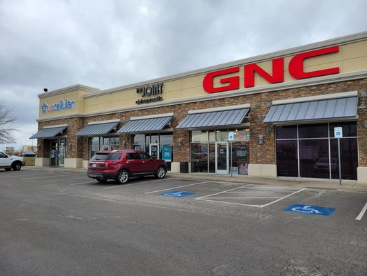 THE JOINT CHIROPRACTIC - Updated November 2025 - 31 Photos - 9046 N ...