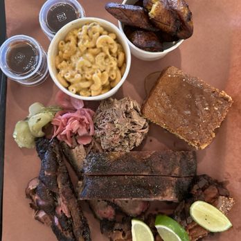 BARK BARBECUE - Updated May 2024 - 182 Photos & 96 Reviews - 55 Water ...