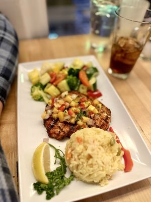 NEWPORT LANDING RESTAURANT - Updated August 2025 - 1149 Photos & 1070 ...