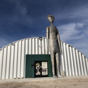 ALIEN RESEARCH CENTER - 100 Photos & 34 Reviews - 100 Extraterrestrial ...
