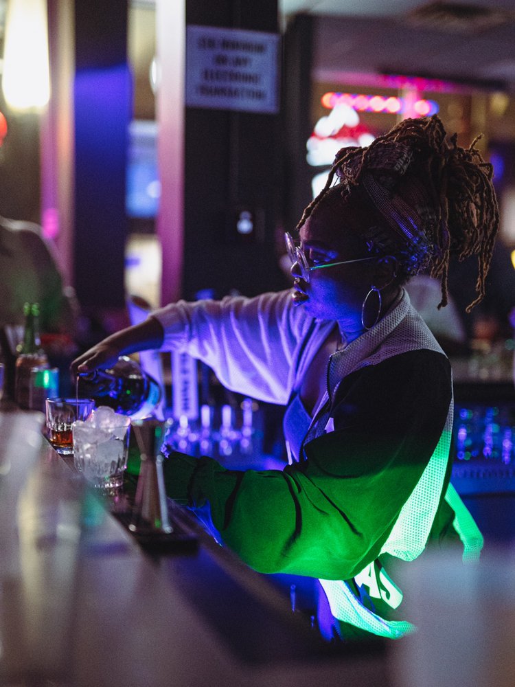 THE HIGH NOTE KARAOKE LOUNGE - 33 Photos & 32 Reviews - 645 N James ...