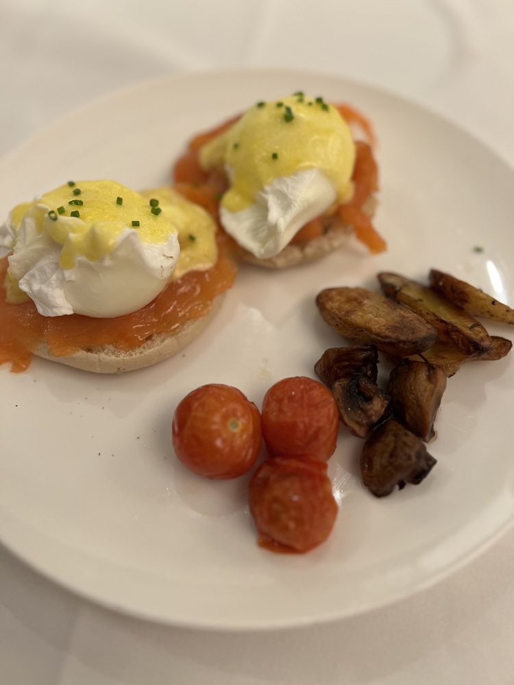 PERRINE - Updated January 2026 - 470 Photos & 150 Reviews - 2 E 61st ...