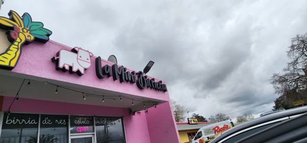 LA MINI BIRRIERIA - 163 Photos & 102 Reviews 【2682 Northgate Blvd ...