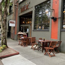 BRIX TAVERN - PEARL DISTRICT - Updated July 2025 - 1000 Photos & 1174 ...