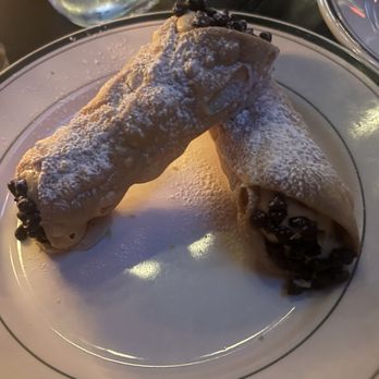 THE WISE GUY - Updated August 2024 - 101 Photos & 40 Reviews - 1924 Main St, Kansas City ...