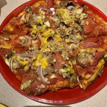 VILLAGE HOST PIZZA - Updated January 2025 - 154 Photos & 356 Reviews ...