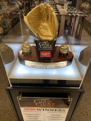 SCHEELS - 127 Photos & 47 Reviews - 1226 Interquest Pkwy, Colorado ...