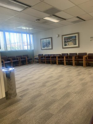 EMANATE HEALTH QUEEN OF THE VALLEY HOSPITAL - Updated July 2025 - 132 ...