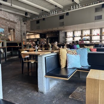 BRADDOCK PUBLIC HOUSE - Updated December 2025 - 98 Photos & 33 Reviews ...