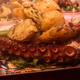 1881 KITCHEN TABLE - Updated December 2025 - 81 Photos & 59 Reviews ...