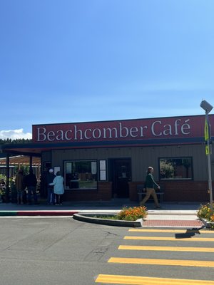 BEACHCOMBER CAFE - 237 Photos & 305 Reviews - 363 Trinity St, Trinidad ...