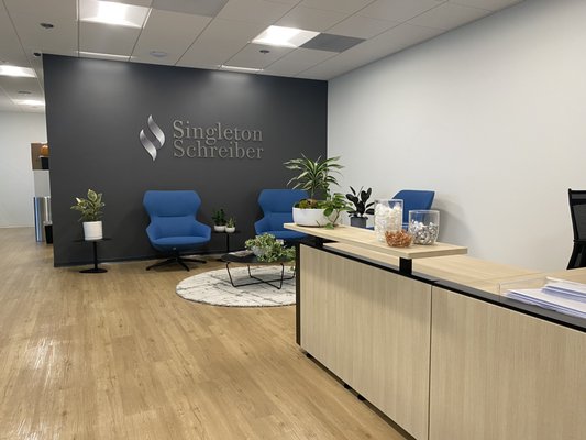 SINGLETON SCHREIBER - Updated December 2025 - 33 Photos & 14 Reviews ...