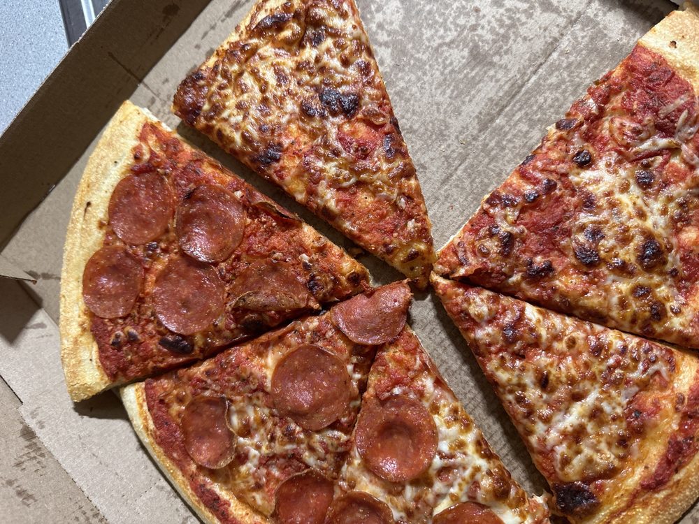 LITTLE CAESARS PIZZA - Updated July 2025 - 1528 W 23rd St, Lawrence ...