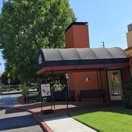 LUCILLE’S SMOKEHOUSE BAR-B-QUE - Updated January 2026 - 1585 Photos ...