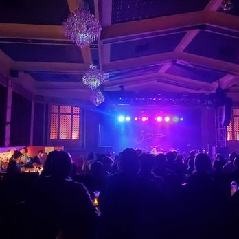 THE UC THEATRE - Updated October 2025 - 259 Photos & 143 Reviews - 2036 ...