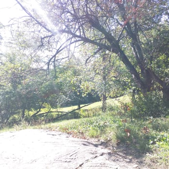 EWEN PARK - Updated July 2025 - 25 Photos - Riverdale And 231st St ...