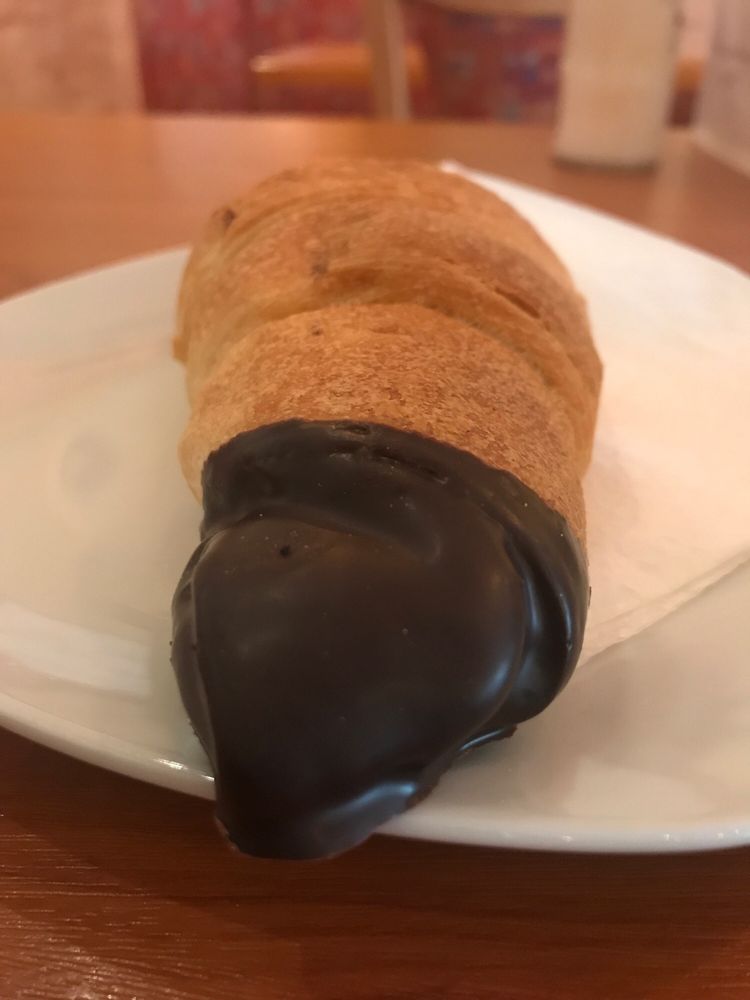 KONDITOREI FAMILIE SCHROETER - 92 Photos & 18 Reviews - Enzianstr. 1 ...