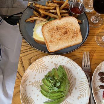 FRENCHIE WINE BISTRO - Updated August 2025 - 458 Photos & 339 Reviews ...