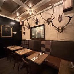 FREEMANS - Updated January 2026 - 2213 Photos & 2289 Reviews - Freeman ...