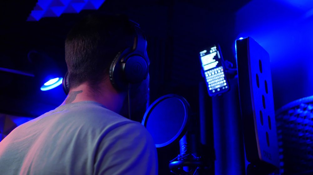 AUDIOLABS - Updated January 2025 - 9 Avenue du Moulin, Montréal, Quebec ...