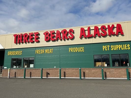 THREE BEARS ALASKA - Updated December 2025 - 19 Photos & 12 Reviews - 2485 George Parks Hwy ...
