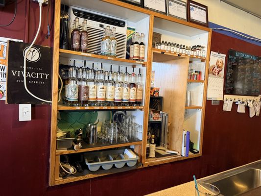 CALAPOOIA BREWING COMPANY - Updated May 2026 - 163 Photos & 265 Reviews ...