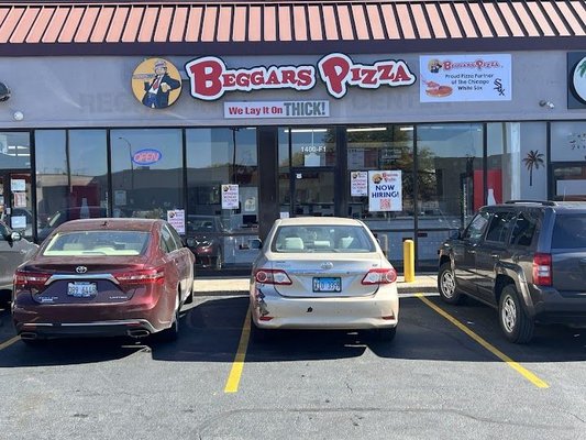 BEGGARS PIZZA - 1400 E 47th St, Chicago, Illinois - Pizza - Restaurant ...