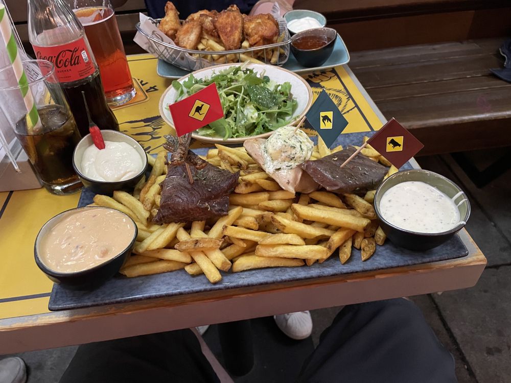 CROSSFIELD’S AUSTRALIAN PUB - Updated January 2026 - 91 Photos & 64 ...