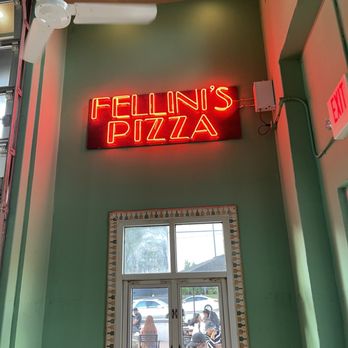 FELLINI’S PIZZA - Updated April 2025 - 534 Photos & 674 Reviews - 909 ...