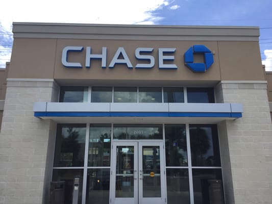 CHASE BANK - Updated December 2025 - 11 Photos & 15 Reviews - 2001 N ...