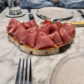 EASY BISTRO - Updated October 2025 - 210 Photos & 125 Reviews - 801 ...