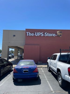 THE UPS STORE - Updated September 2025 - 44 Photos & 68 Reviews - 1731 ...