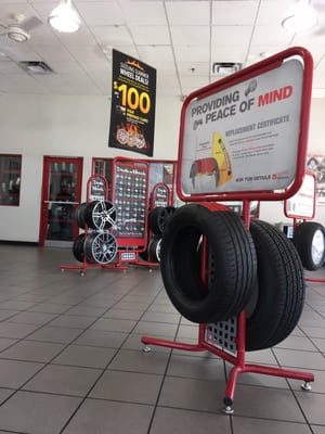DISCOUNT TIRE - Updated October 2025 - 49 Photos & 140 Reviews - 2422 E ...