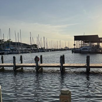 SUNSET POINTE - Updated August 2024 - 723 Photos & 556 Reviews - 831 N ...