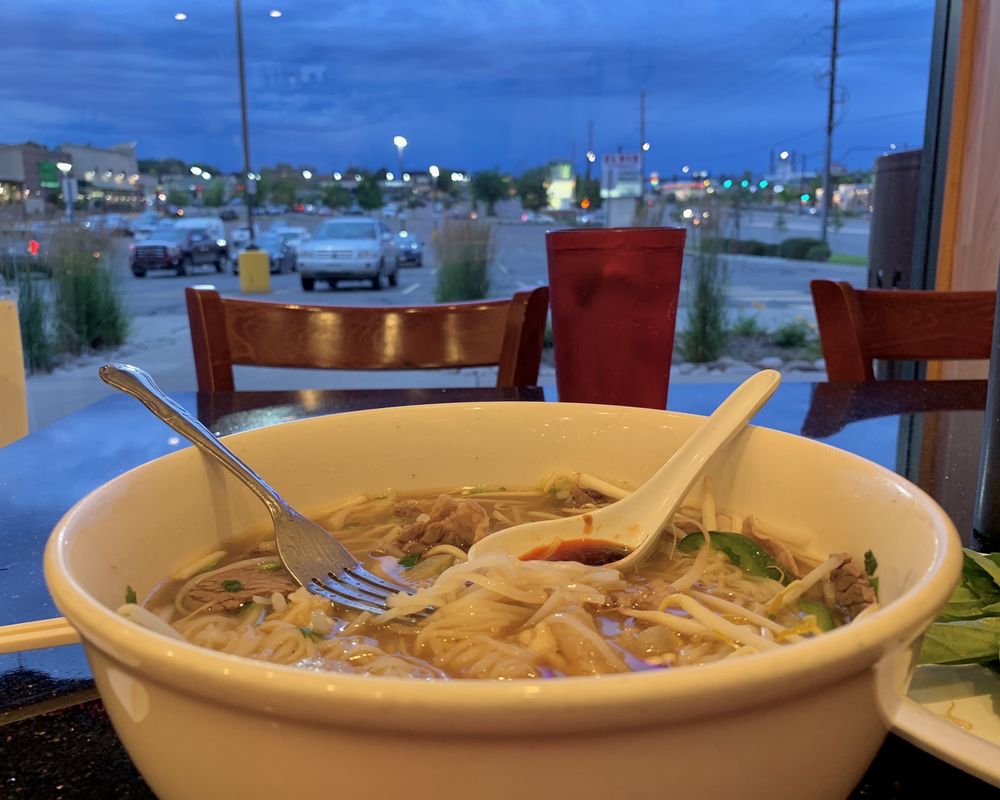 PHO 63 - Updated September 2025 - 131 Photos & 145 Reviews - 7800 E ...