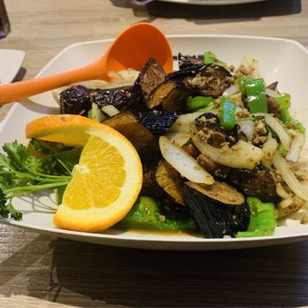 SANAMLUANG THAI CUISINE - 2980 Photos & 2138 Reviews - 710 S Indian ...